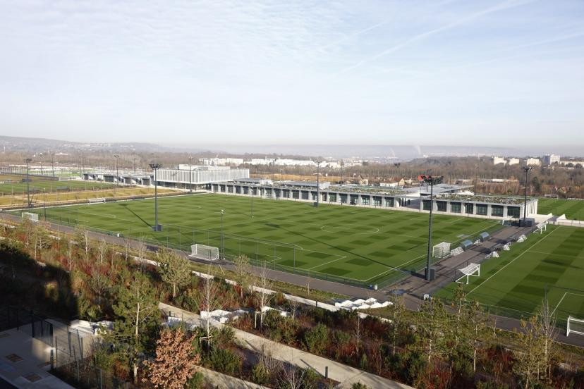 PSG Considers Massy and Poissy for New Stadium with Valérie Pécresse ...