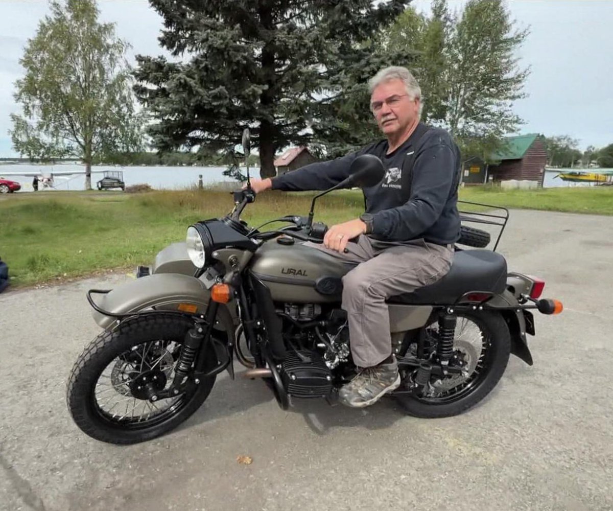 Putin Gifts New Russian Ural Motorcycle to Alaska Resident Mark Warren After Soviet-Era Bike ...