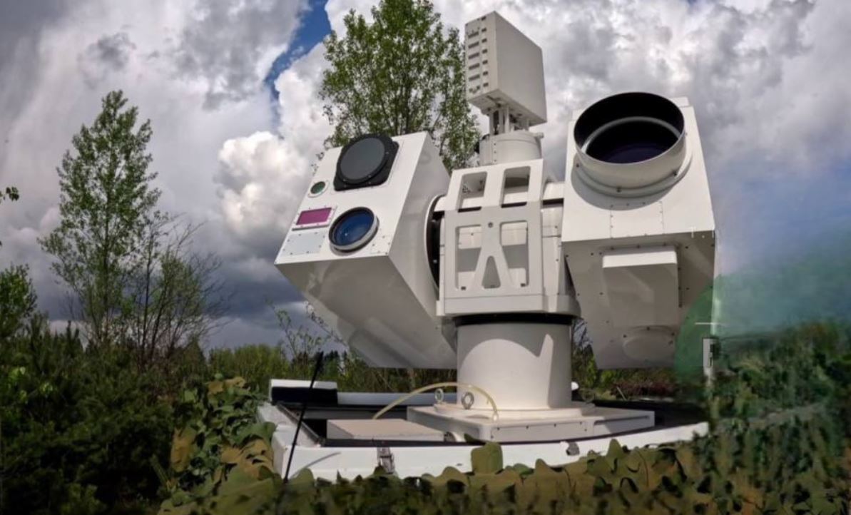 Russia Uses Chinese Silent Hunter (LASS/Shen Nung 3000) Laser, Operated ...