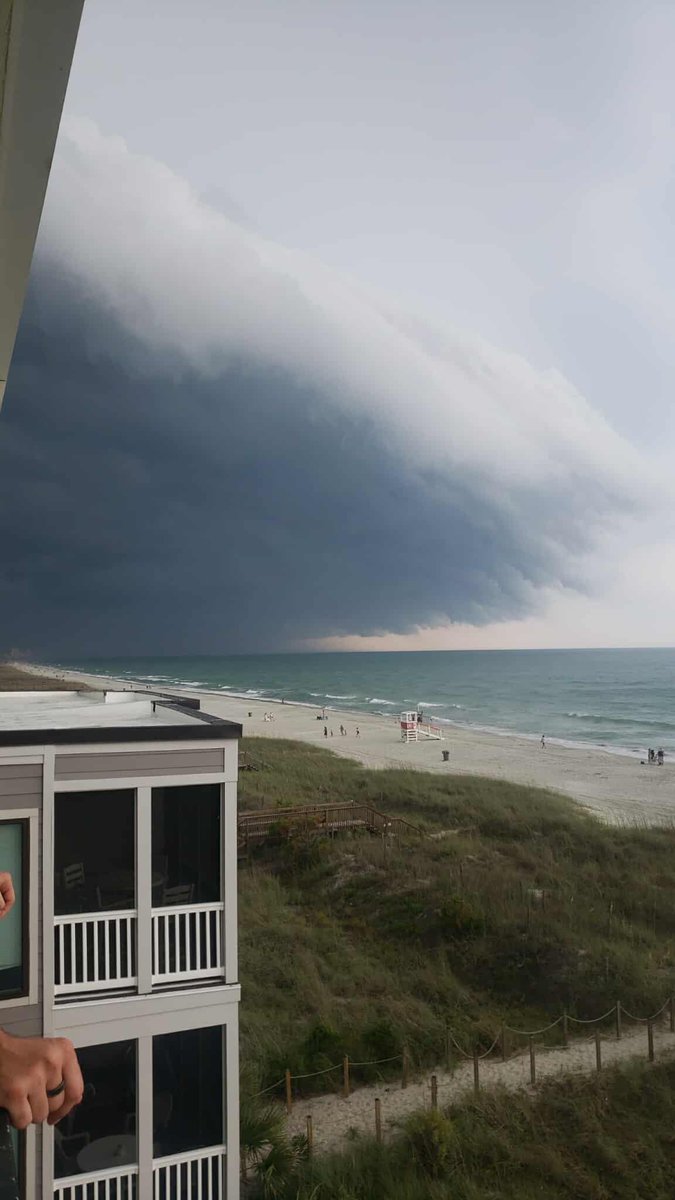 Severe Storms Blanket Myrtle Beach With Dramatic Shelf Clouds, Intense Lightning | DeepNewz ...