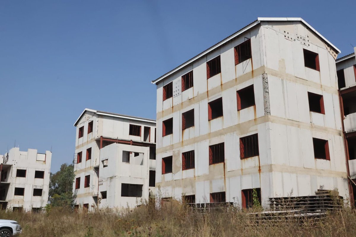 South Africa’s Human Settlements Minister Visits Abandoned R97 Million ...