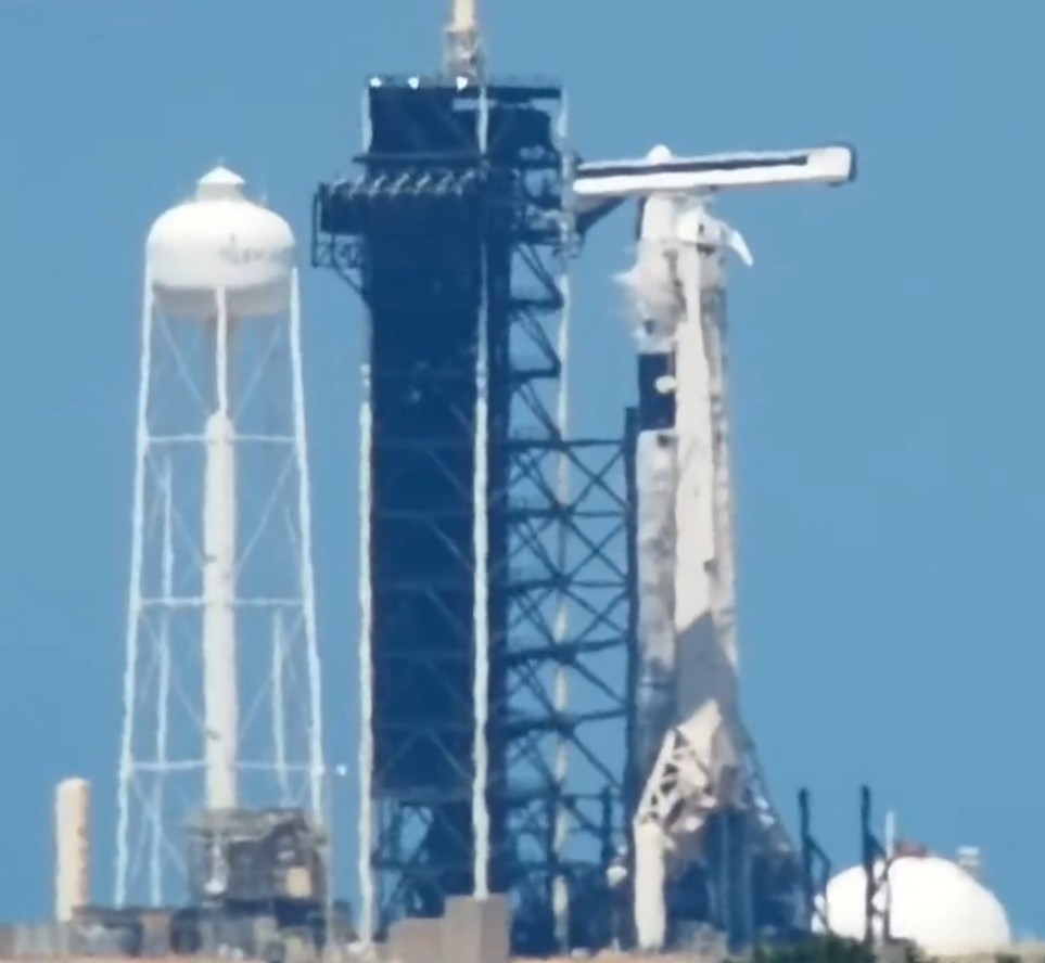 SpaceX Aborts Falcon 9 Static-Fire for NASA Crew-11, Launch Timing ...