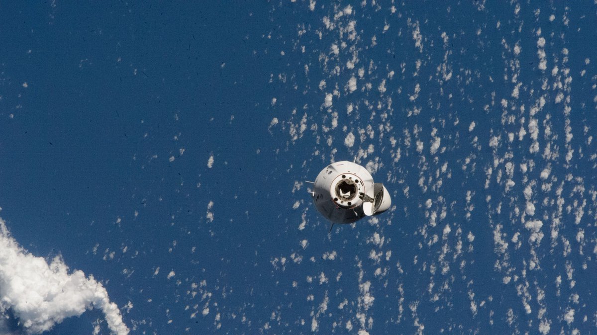 SpaceX Dragon Departs ISS; First NASA Pacific Splashdown Set for ...