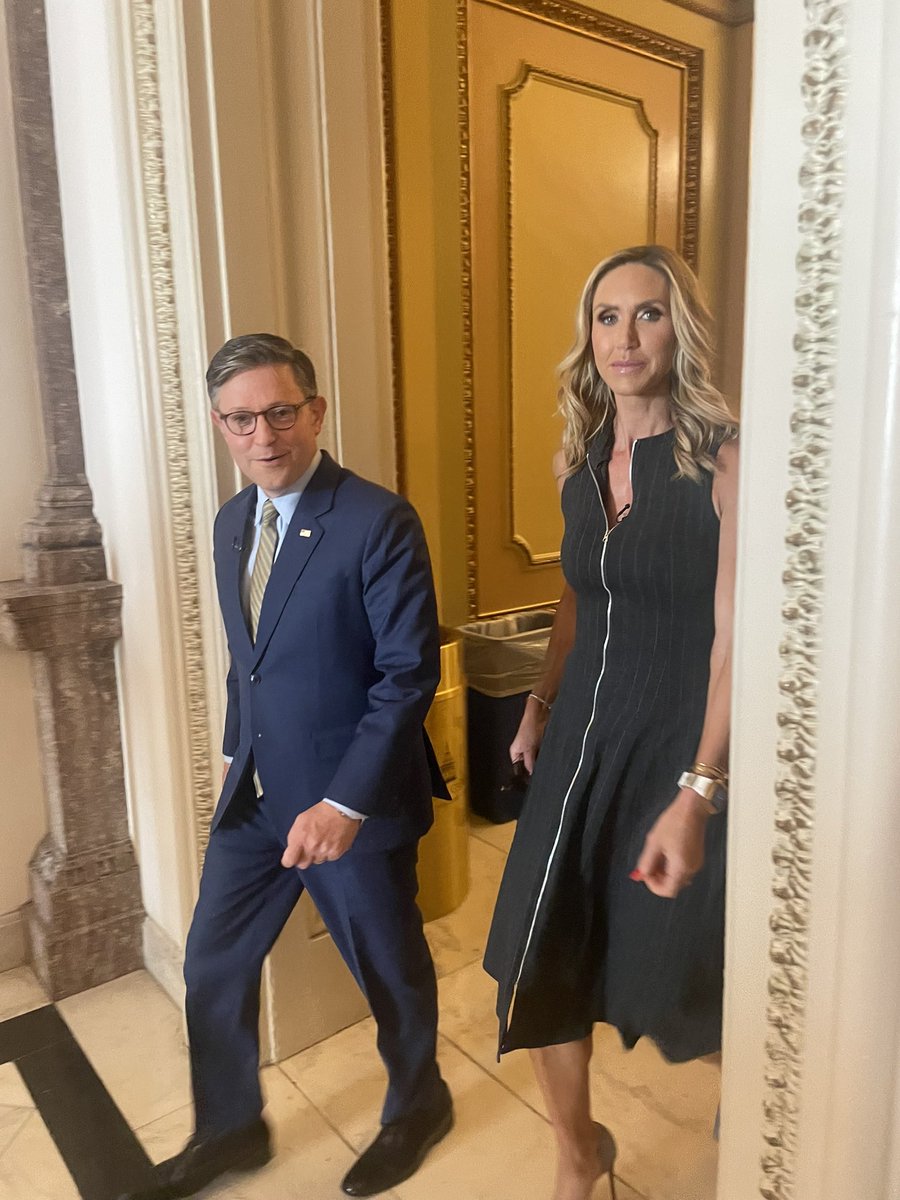 Speaker Mike Johnson Makes January 6 Announcement, Meets Lara Trump ...