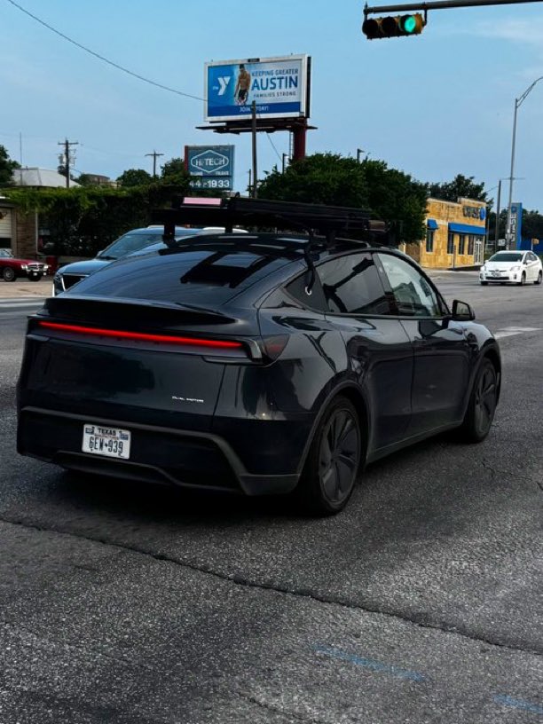 Tesla to Launch Austin Autonomous Vehicle Fleet in June; Model Y ...