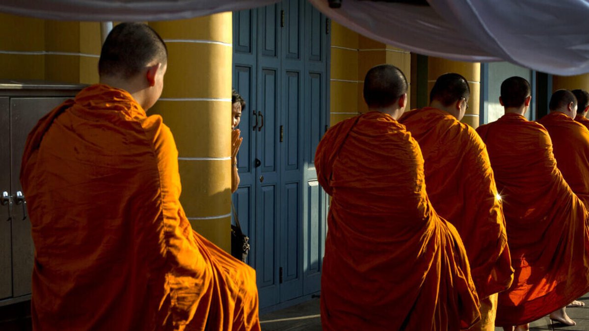 Thai Police Detain ‘Ms Golf’ Over $12 Million Monk Extortion | DeepNewz ...