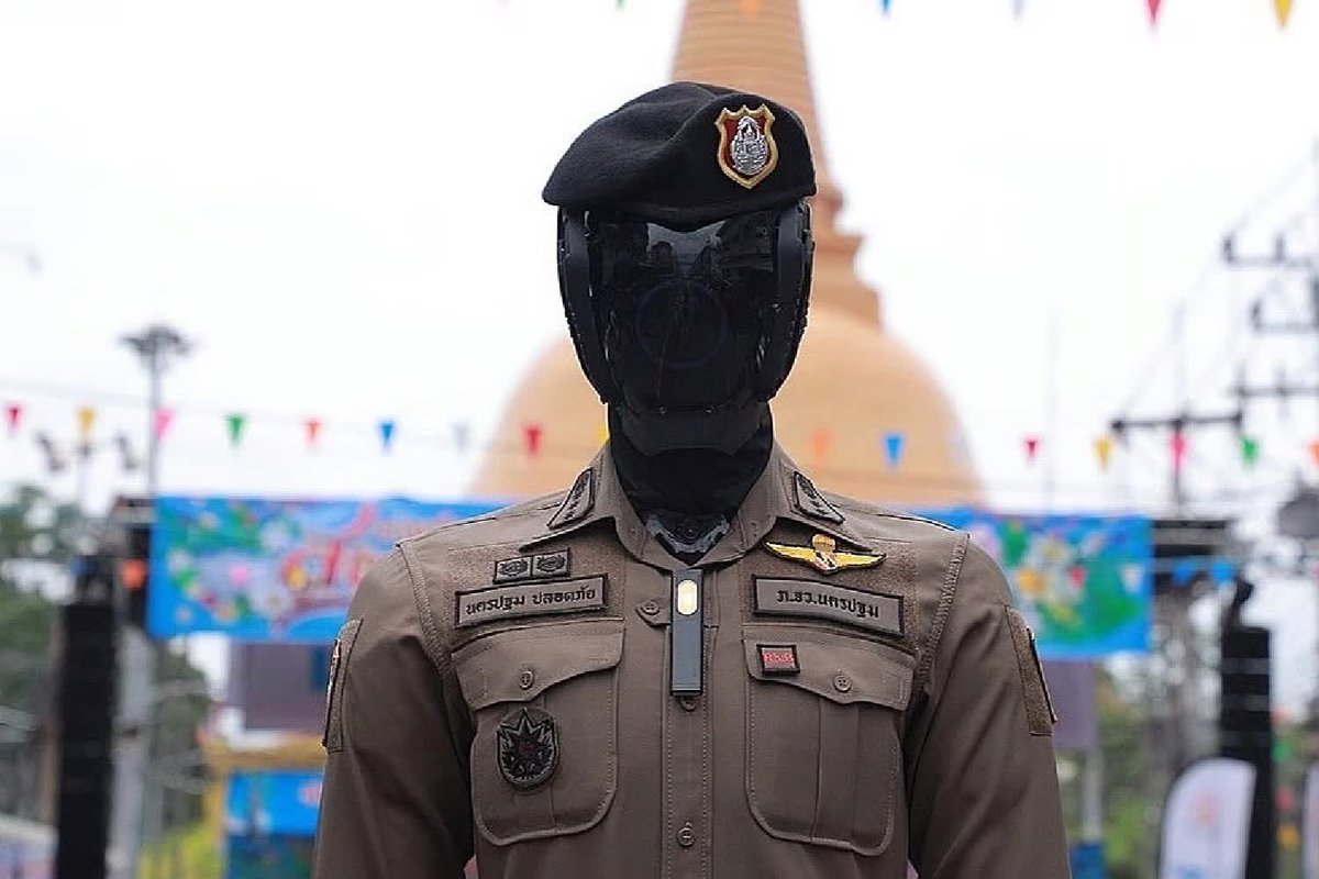 Thailand Unveils AI-Powered RoboCop Police Robot Controlling Drones ...