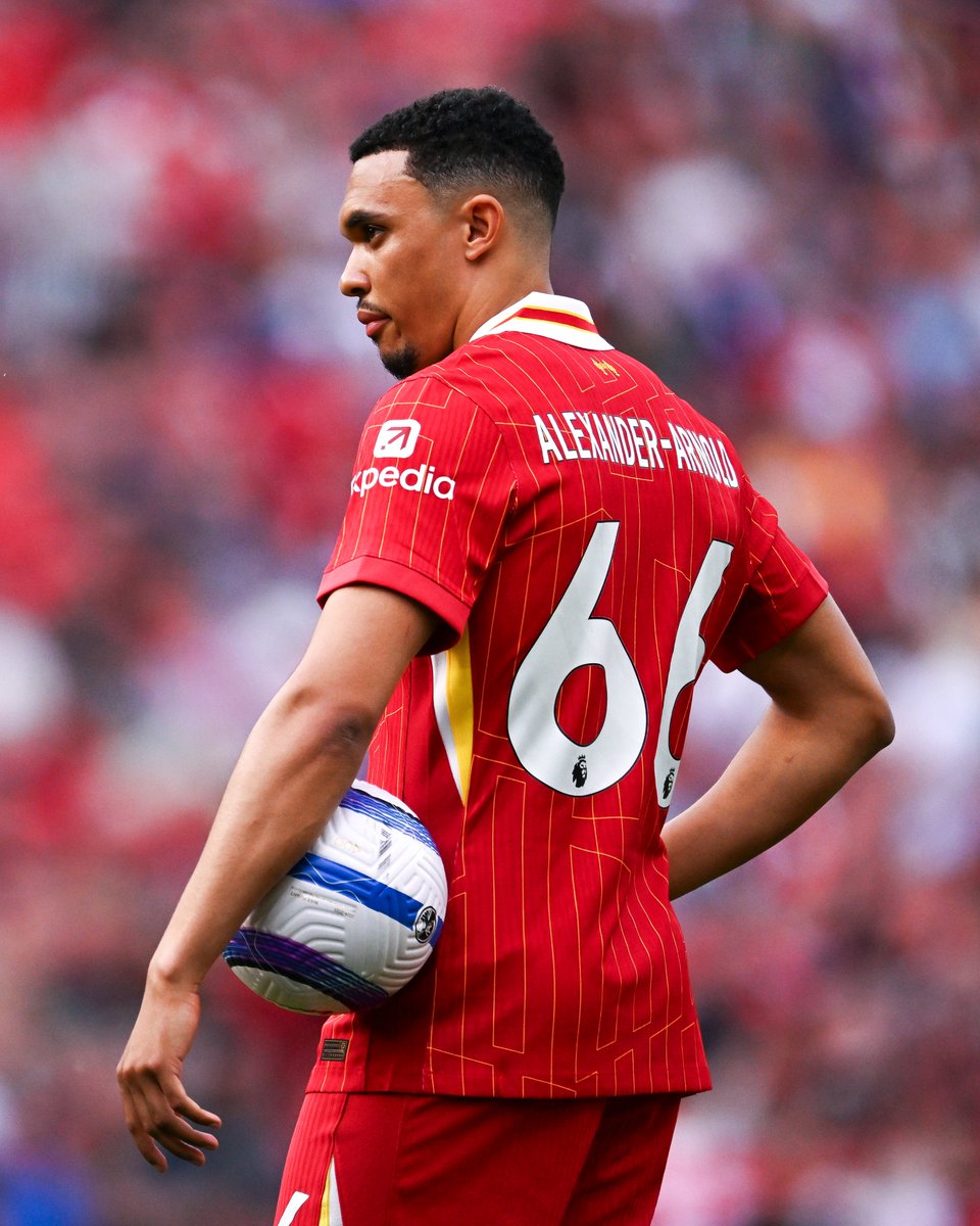 Trent Alexander-Arnold Booed by Liverpool Fans in 2-2 Draw Against ...