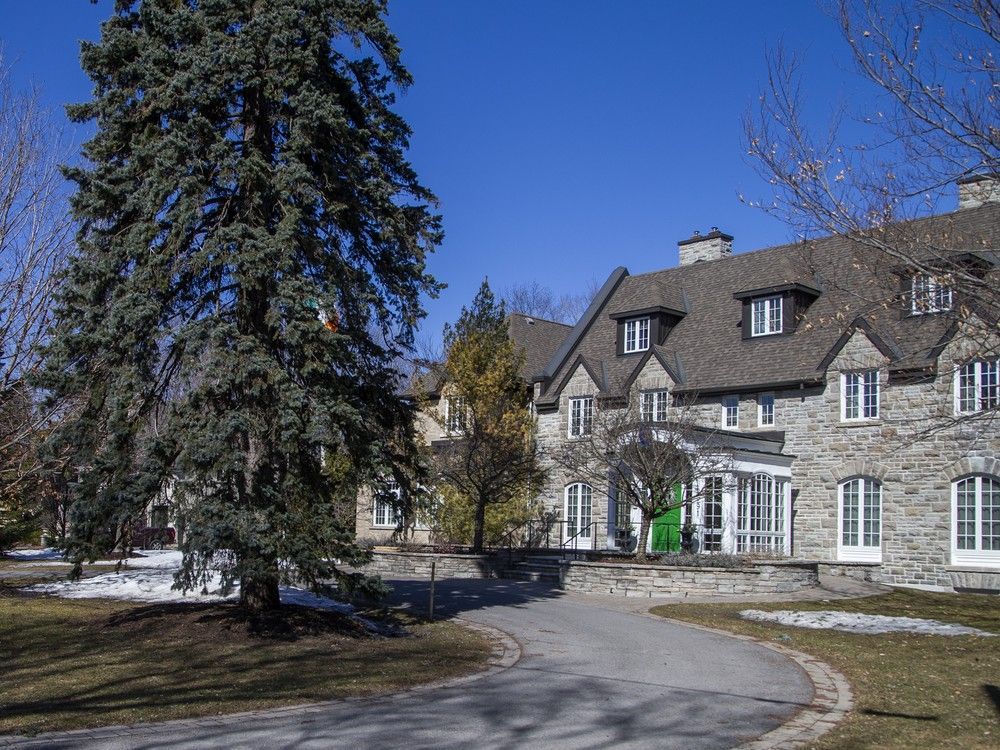 Trudeau Rents Home in Rockcliffe Park, Ottawa; Plans to Live in ...