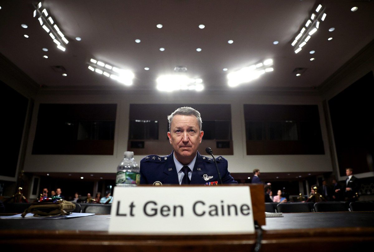Trump's Joint Chiefs Nominee Dan Caine Denies Wearing MAGA Hat ...