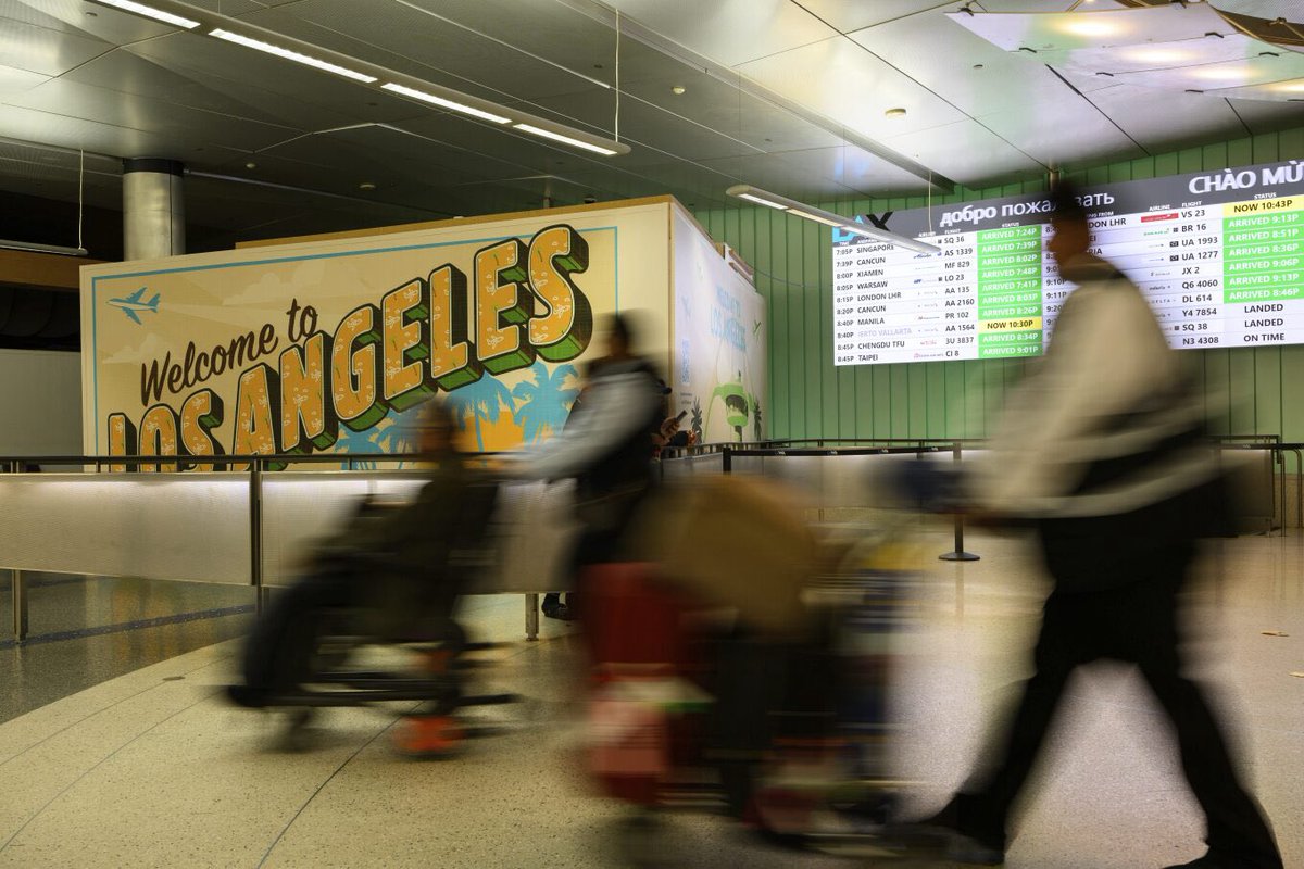 Trump Travel Ban Bars 12 Nations, Adds Restrictions for 7 More ...