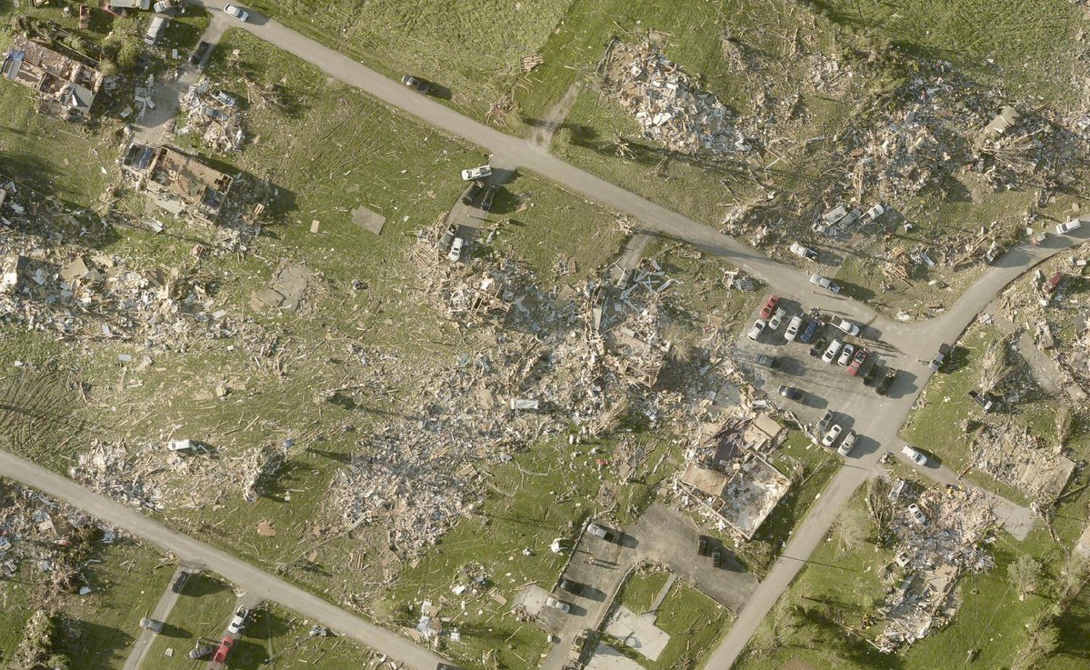 U.S. Records Over 900 Tornadoes in 2025, Including Five EF4s and 28 ...