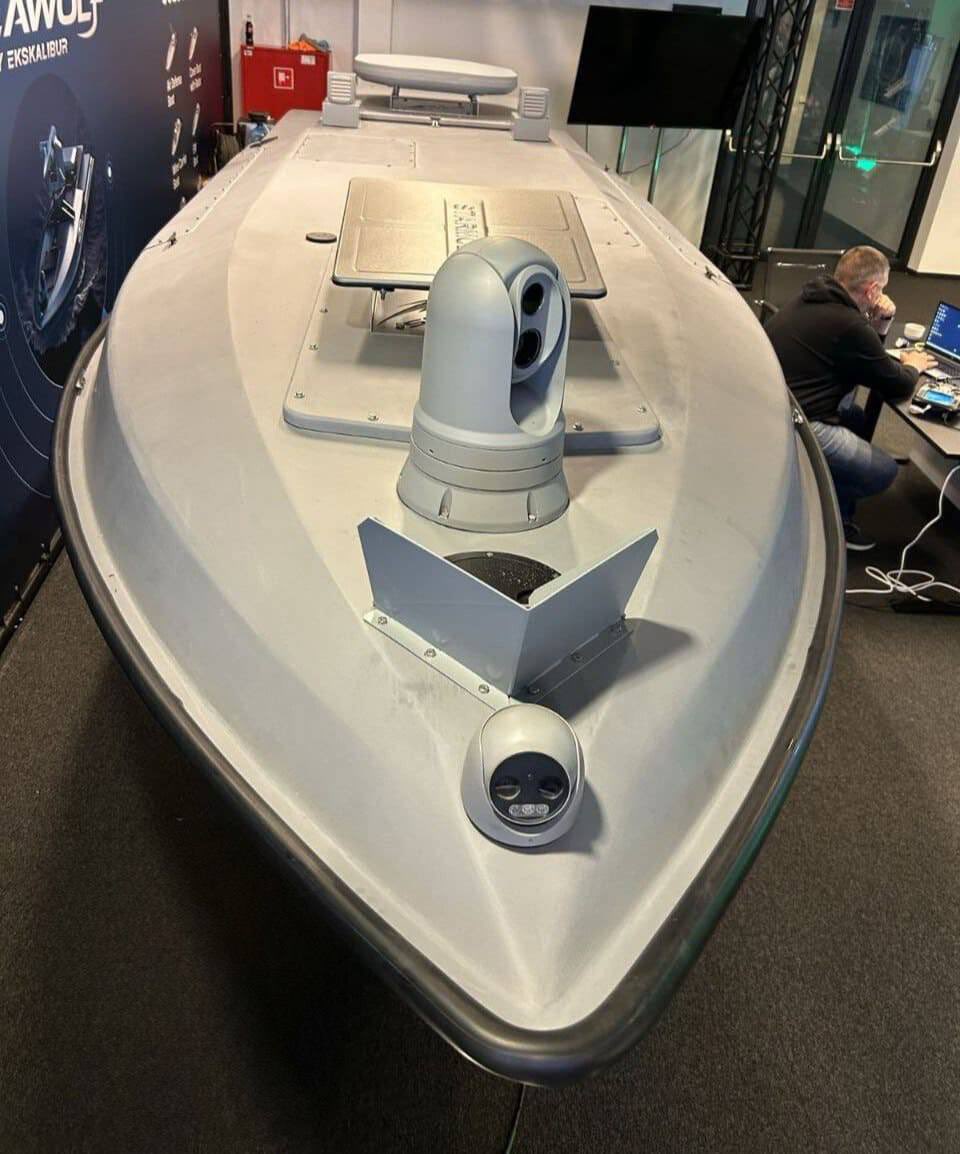 Ukraine Unveils Seawolf Drone Carrier, 1,600-km FP-1 Drone, and Deploys 2 Million FPVs Monthly ...