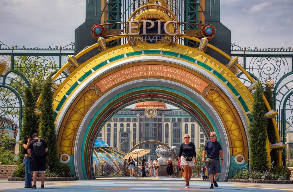 Universal Opens Epic Universe in Orlando With Super Nintendo World ...