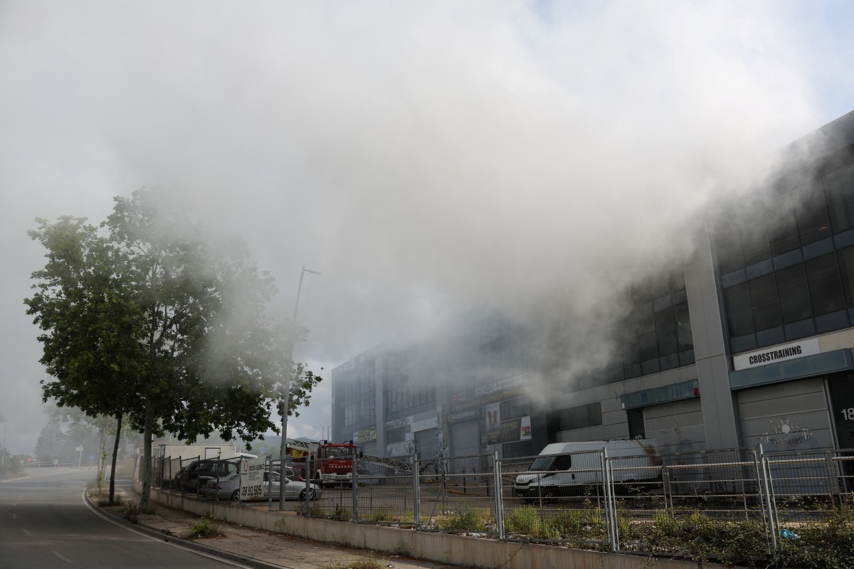 Vilanova i la Geltrú Chemical Factory Fire Releases 70 Tons of Chlorine ...