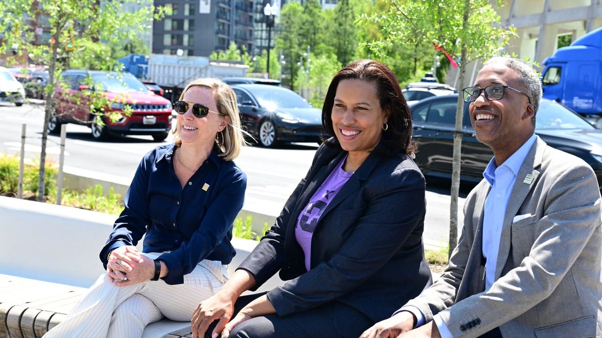 Washington D.C. Unveils Mamie "Peanut" Johnson Plaza, Former Dave ...